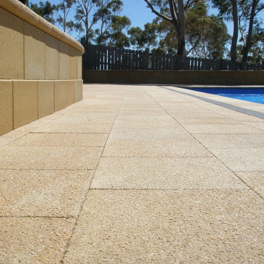 Classic Stone Exposed Limestone - MD Brick - Brick Suppliers