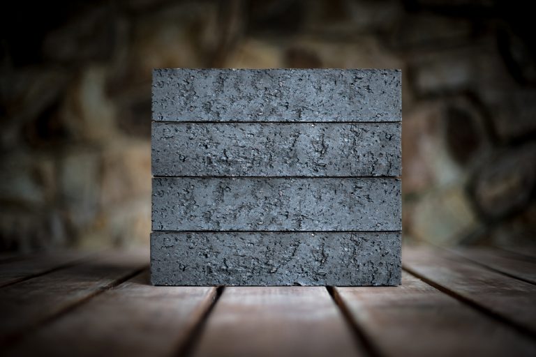 Midnight Long Bricks - MD Brick - Brick Suppliers