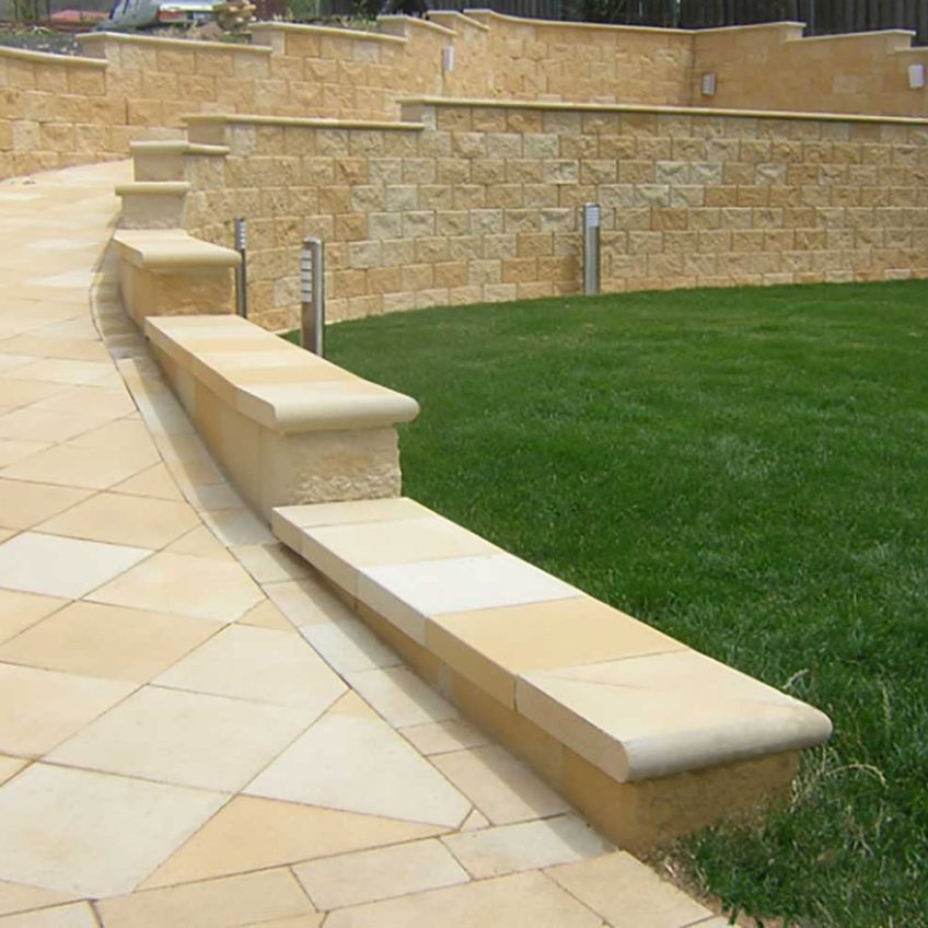 Freestone Rockface Limestone - MD Brick - Brick Suppliers